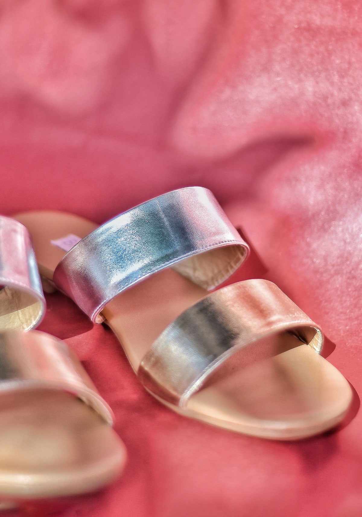 Gold & Silver Slides – Boulevardone.com